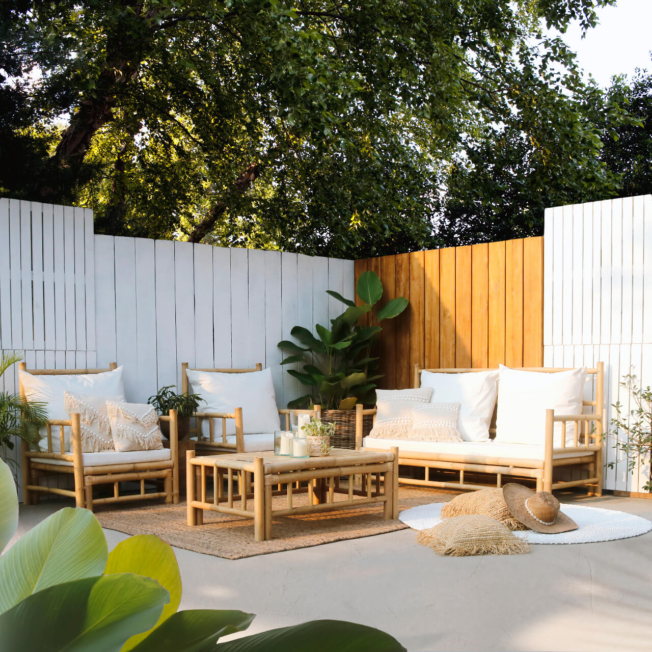 Verde Outdoor Living Set | Mangosteen